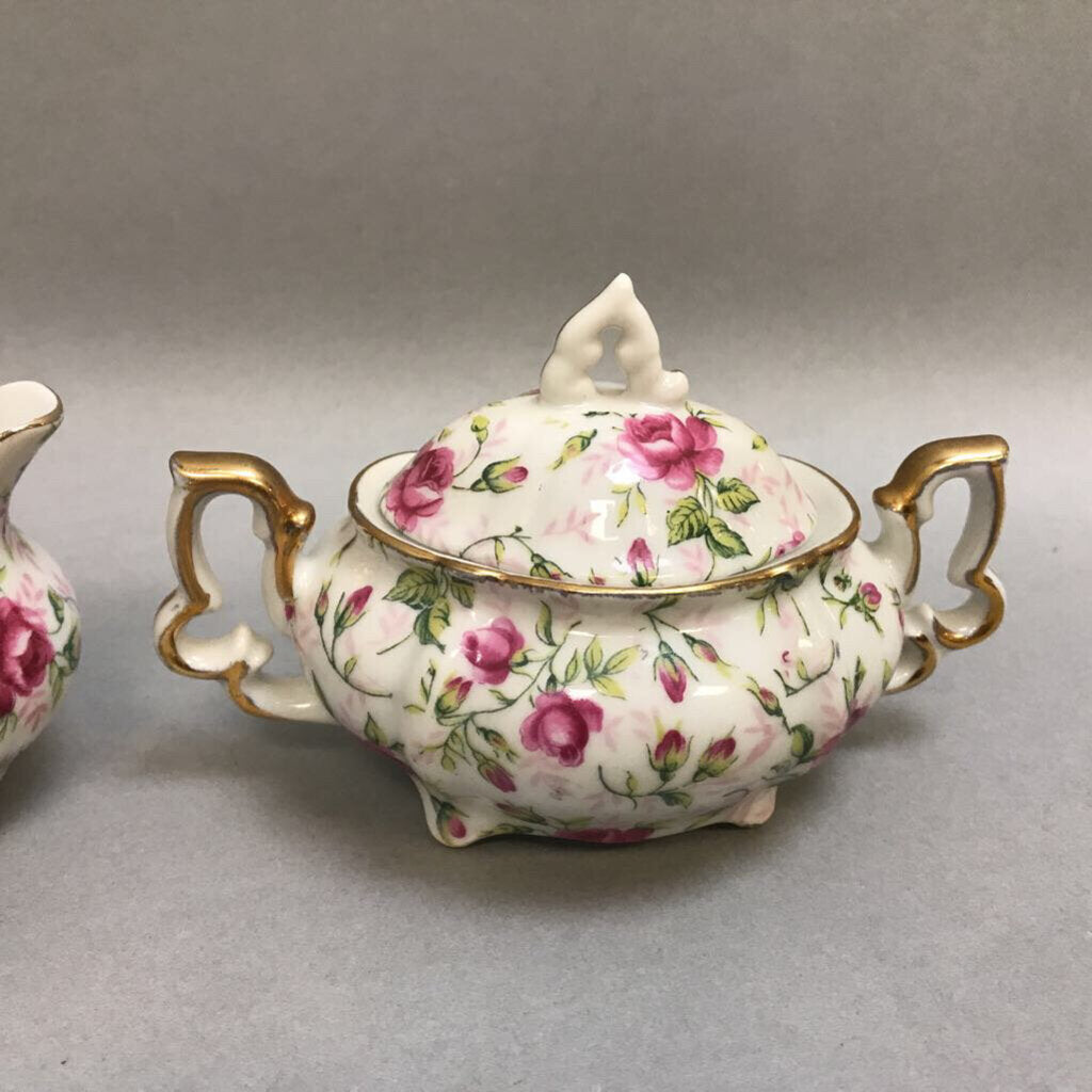 Lefton Cream Pitcher & Covered Sugar Bowl (2.5") – Main Street Estate Sales