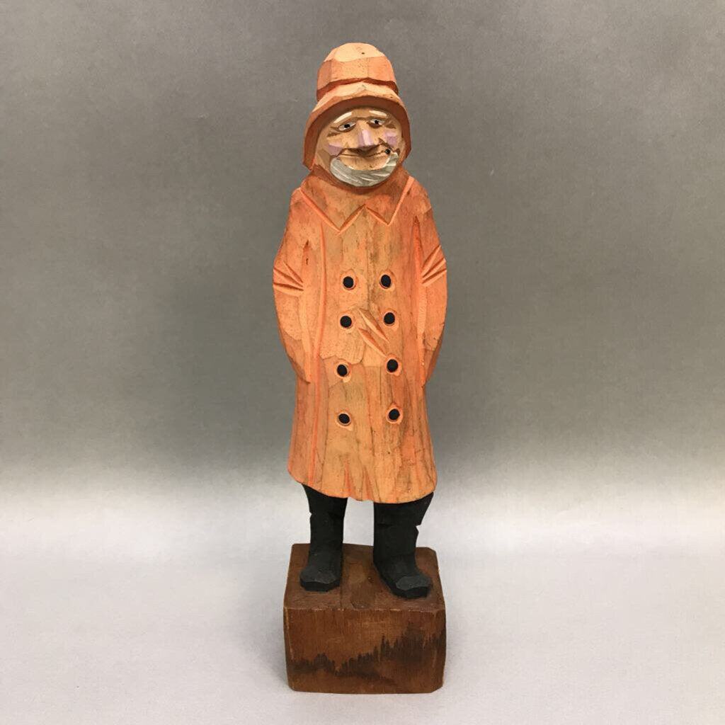 Carved Wood Sea Captain Figurine (12") – Main Street Estate Sales