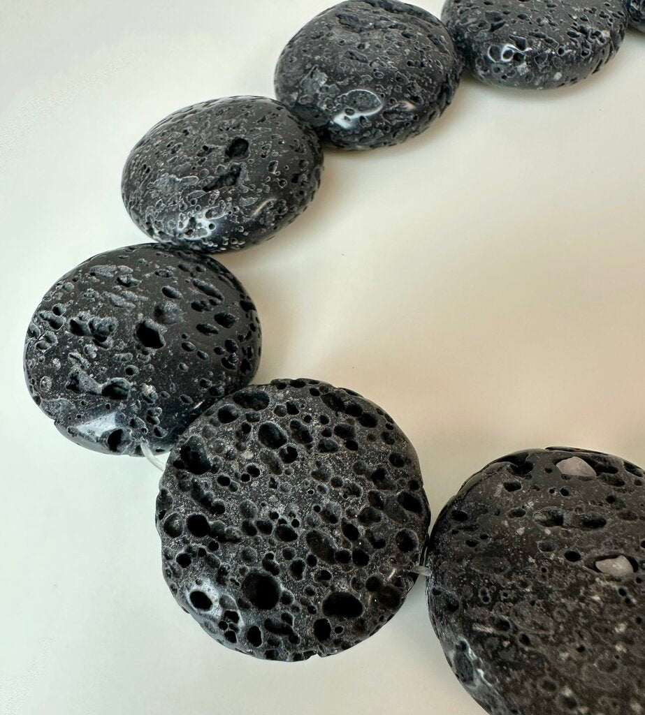 Black Sea Coral 1.25" Button Bead Strand (15") – Main Street Estate Sales